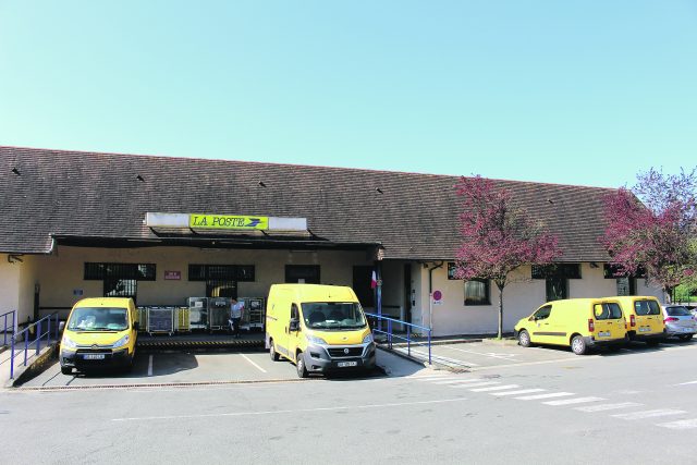 La Poste met-elle en danger la presse locale en Essonne ? | Le Républicain La Poste met-elle en danger la presse locale en Essonne ? | Le Républicain